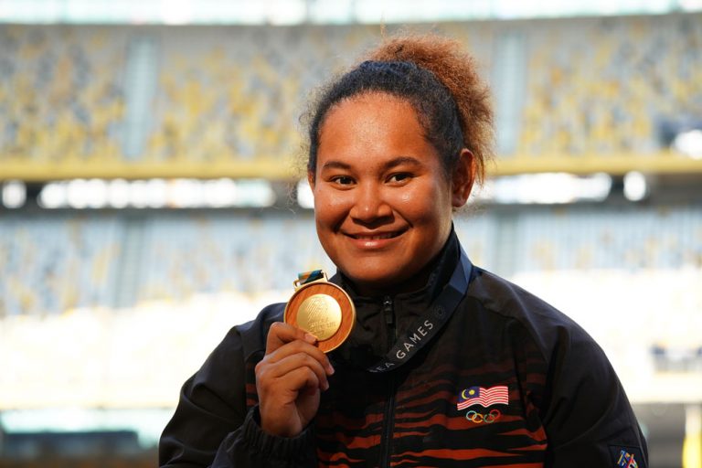 Ini untuk mu ibu, kata Grace | Sports247