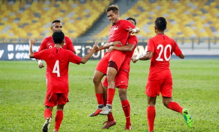 ‘Give Nazri Nasir the Lions job full-time’ | Sports247