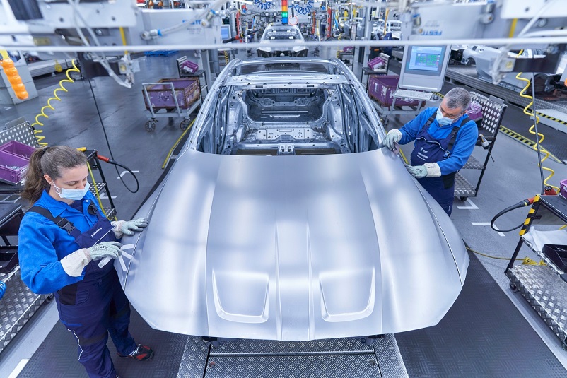 Production start for iconic sports car at BMW Group’s Munich plant ...