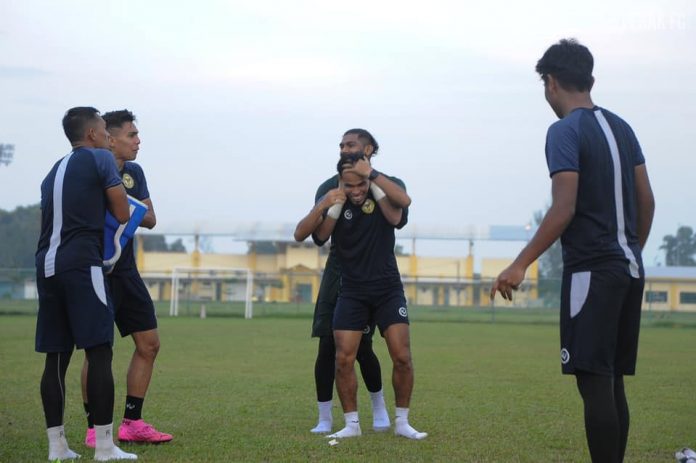 Amirul Azhan harap tuah hijrah demi sarung jersi Harimau Malaya | Sports247