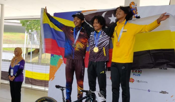 Taktik Zulfikri beri emas | Sports247