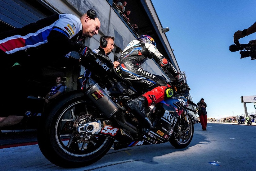 Razgatlioglu returns as Gerloff leads a BMW 1-2 at Motorland Aragon ...